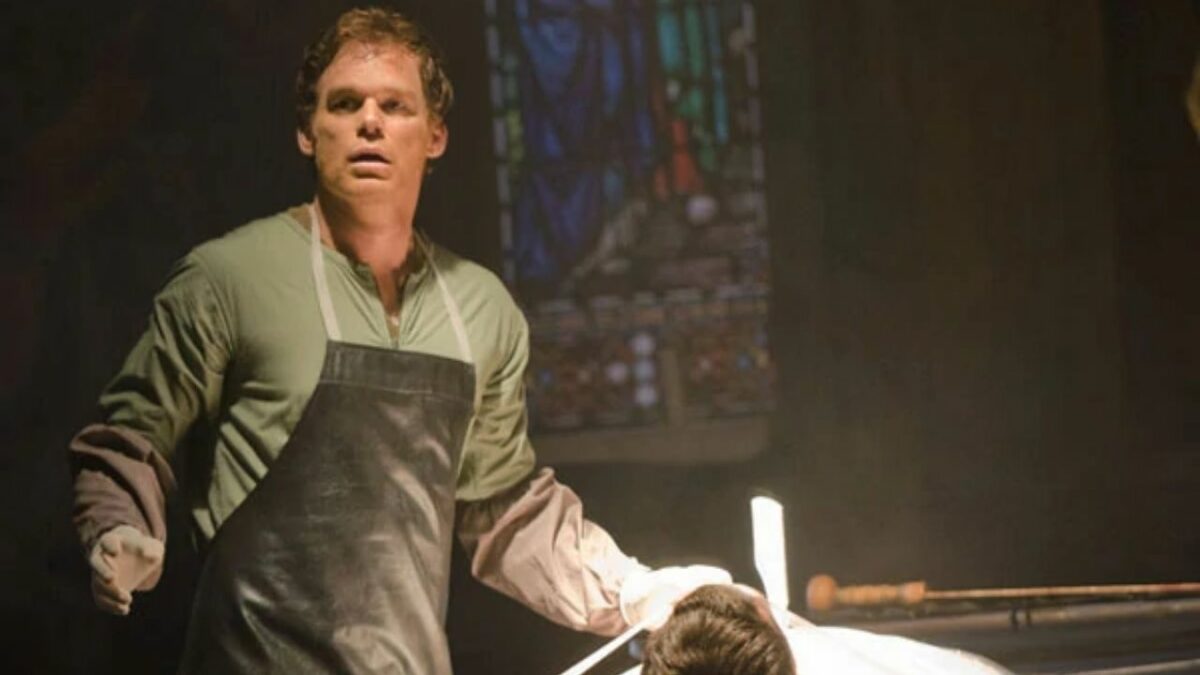 New Image Shows Dexter’s New Alias and Job In Season 9