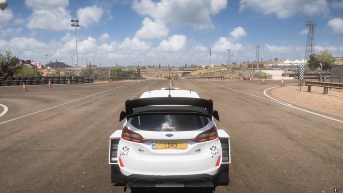 Where to find traffic cones in Forza Horizon 5? Quick Guide