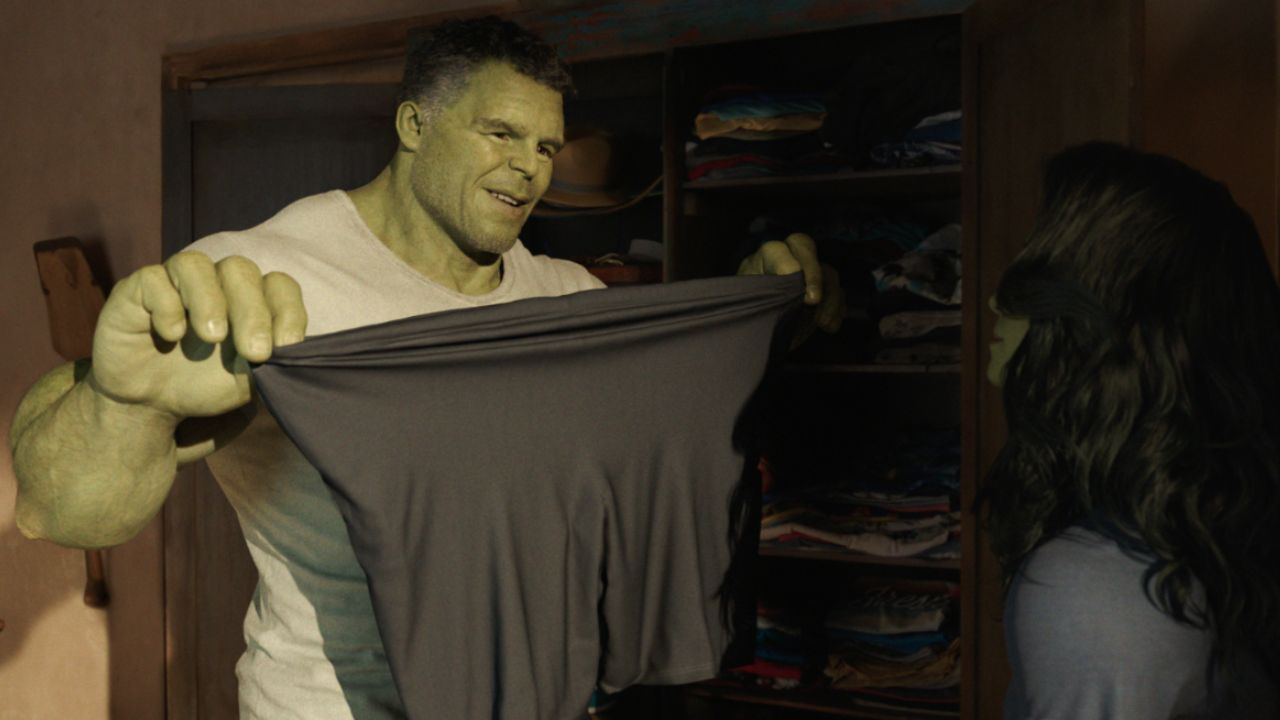 How did Bruce Banner/the Hulk’s arm heal after Endgame?