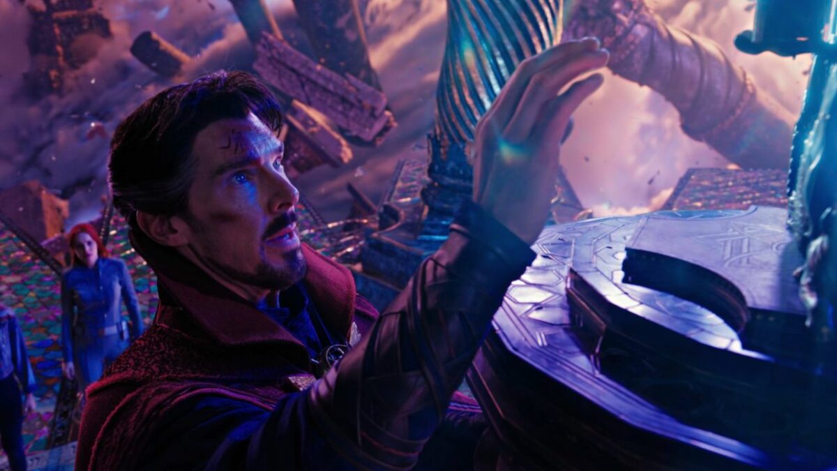 Who would win? Doctor Strange (Marvel) vs Doctor Fate (DC)