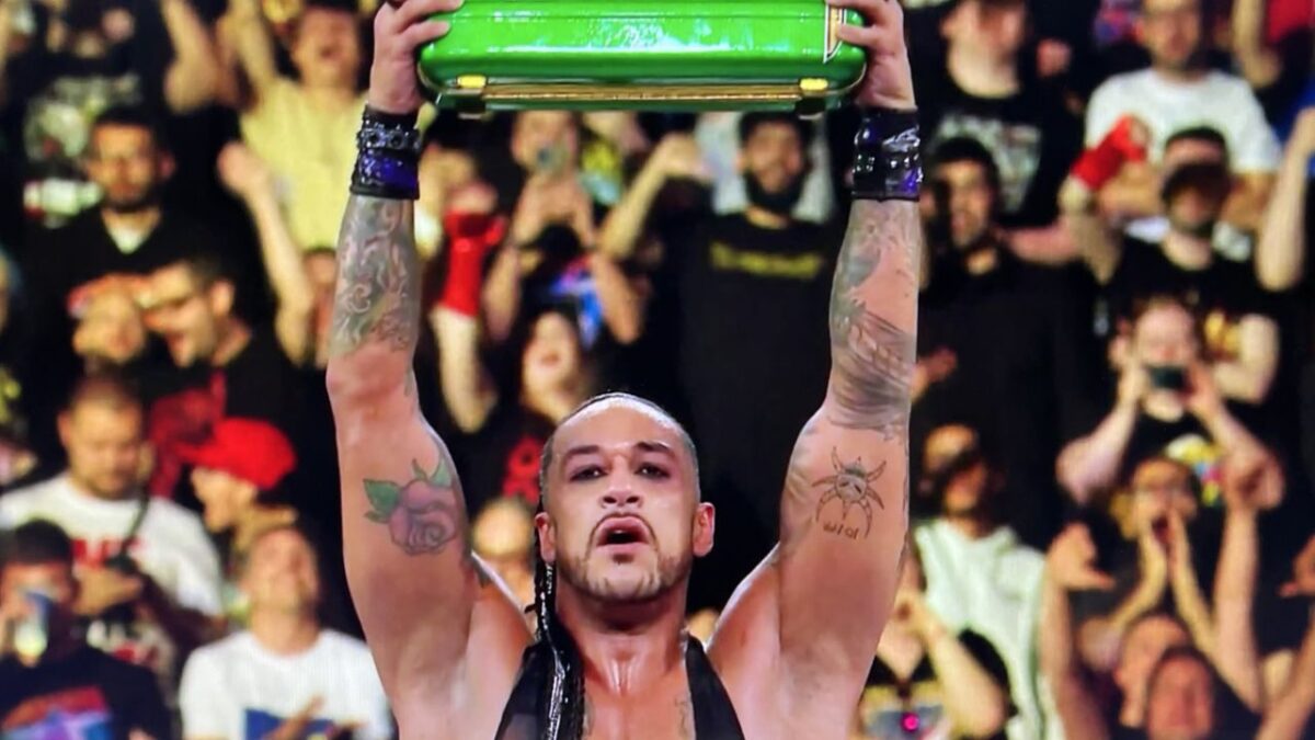 Damian Priest Claims MITB, Defeats Knight & Paul